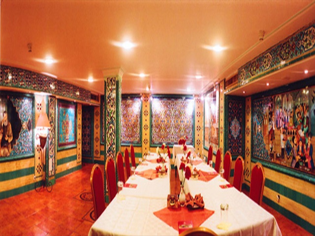 Simorgh Hotel - Travel to Iran